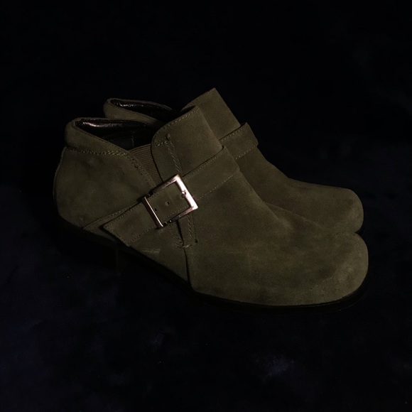 Markon | Shoes | Markon Suede Boots | Poshmark